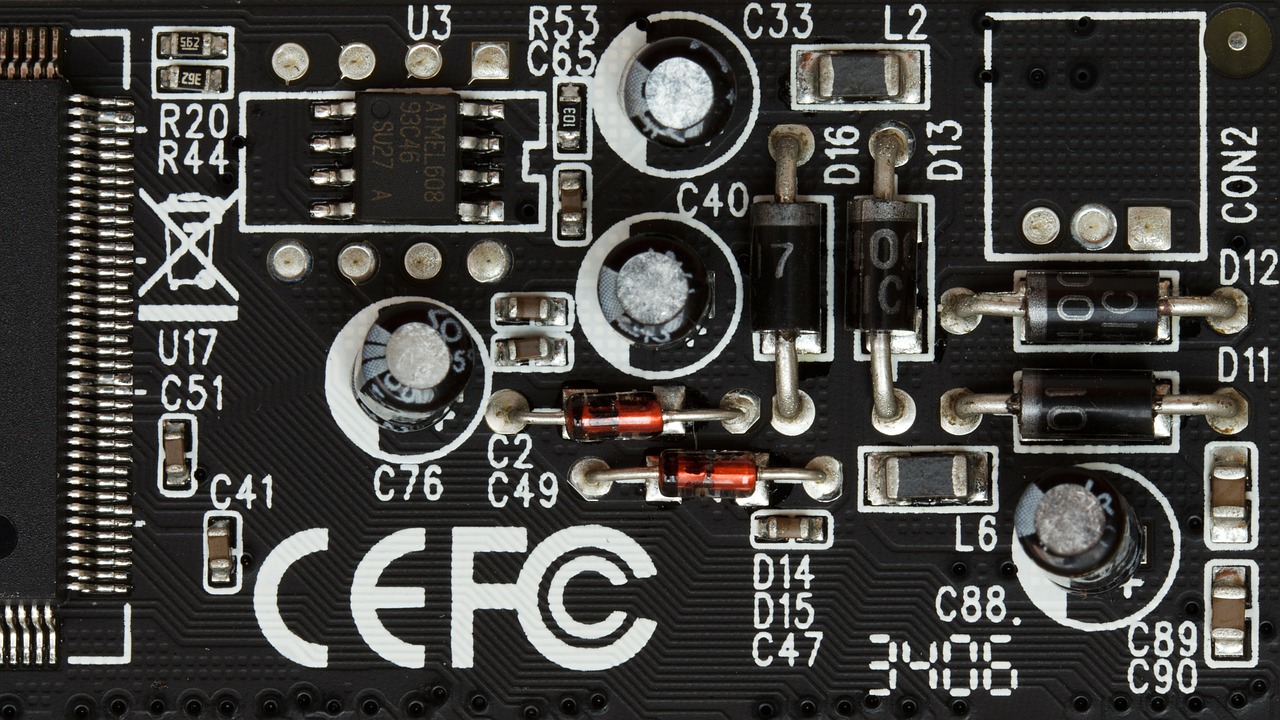 How to Use a Silkscreen to Identify PCB Components - Optimum Design ...